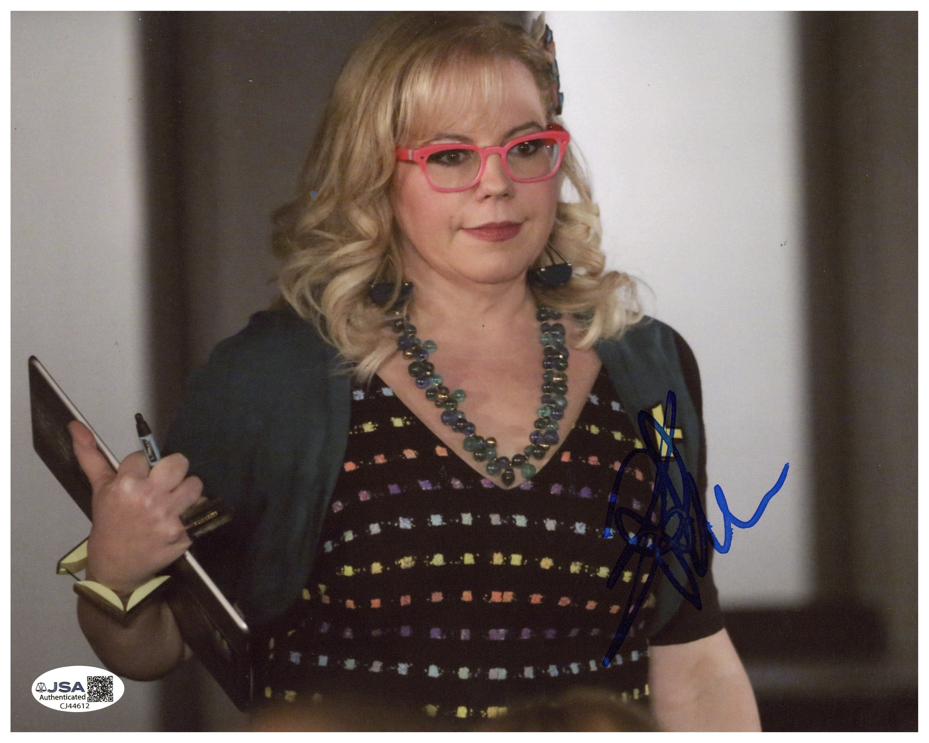 Kirsten Vangsness Signed 8x10 Photo Criminal Minds Autographed JSA COA Kirsten Vangsness Signed 8x10 Photo Criminal Minds Autographed JSA COA