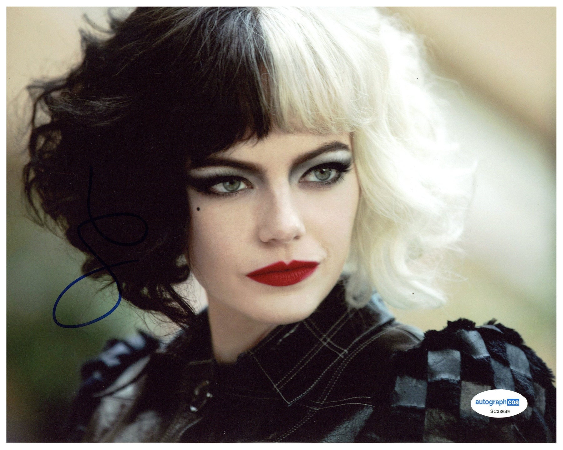 Emma Stone Signed 8x10 Photo Cruella Autographed AutographCOA – Zobie ...