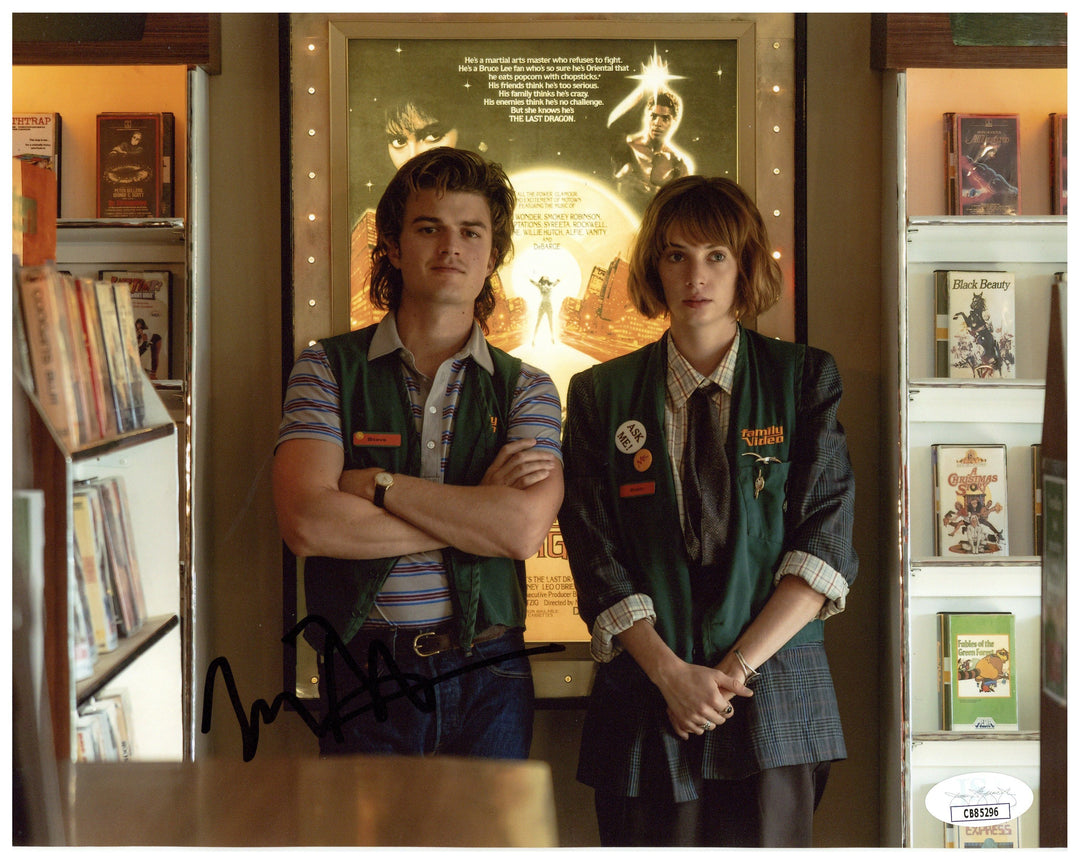 Stranger Things Signed Memorabilia | Stranger Things Stranger Things Signed Memorabilia | Stranger Things