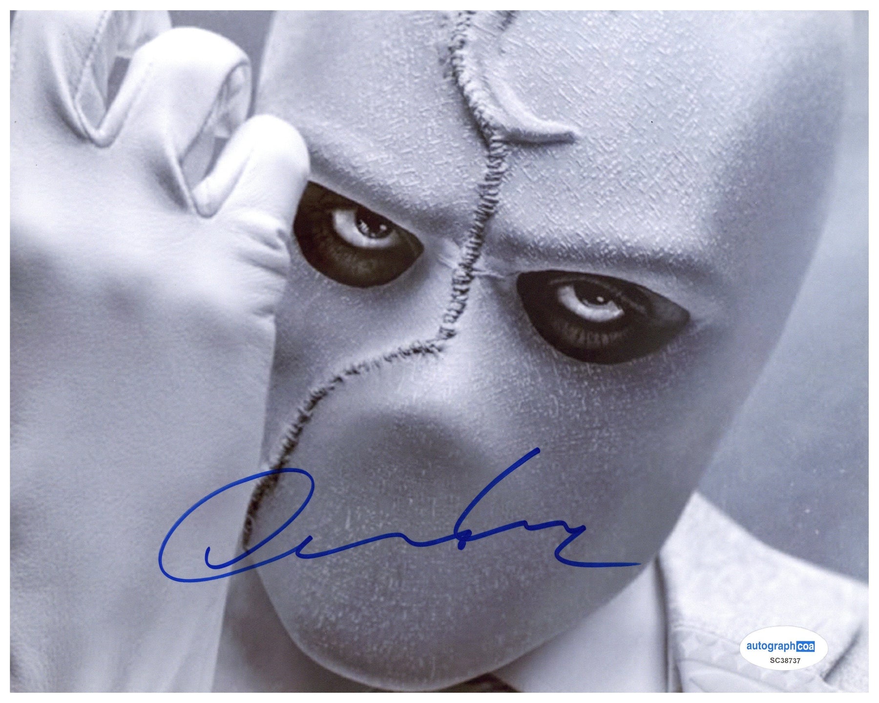 Oscar Isaac Signed 8x10 Photo Moon Knight Autographed AutographCOA – Zobie Productions