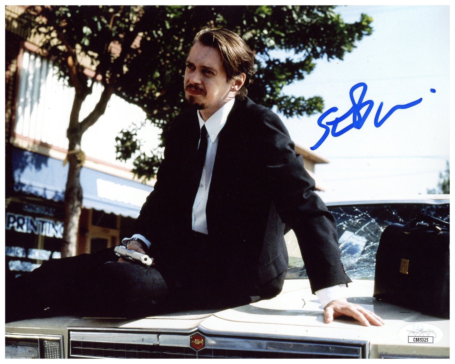 Steve Buscemi Signed 8x10 Photo Reservoir Dogs Autograph JSA COA – Zobie Productions