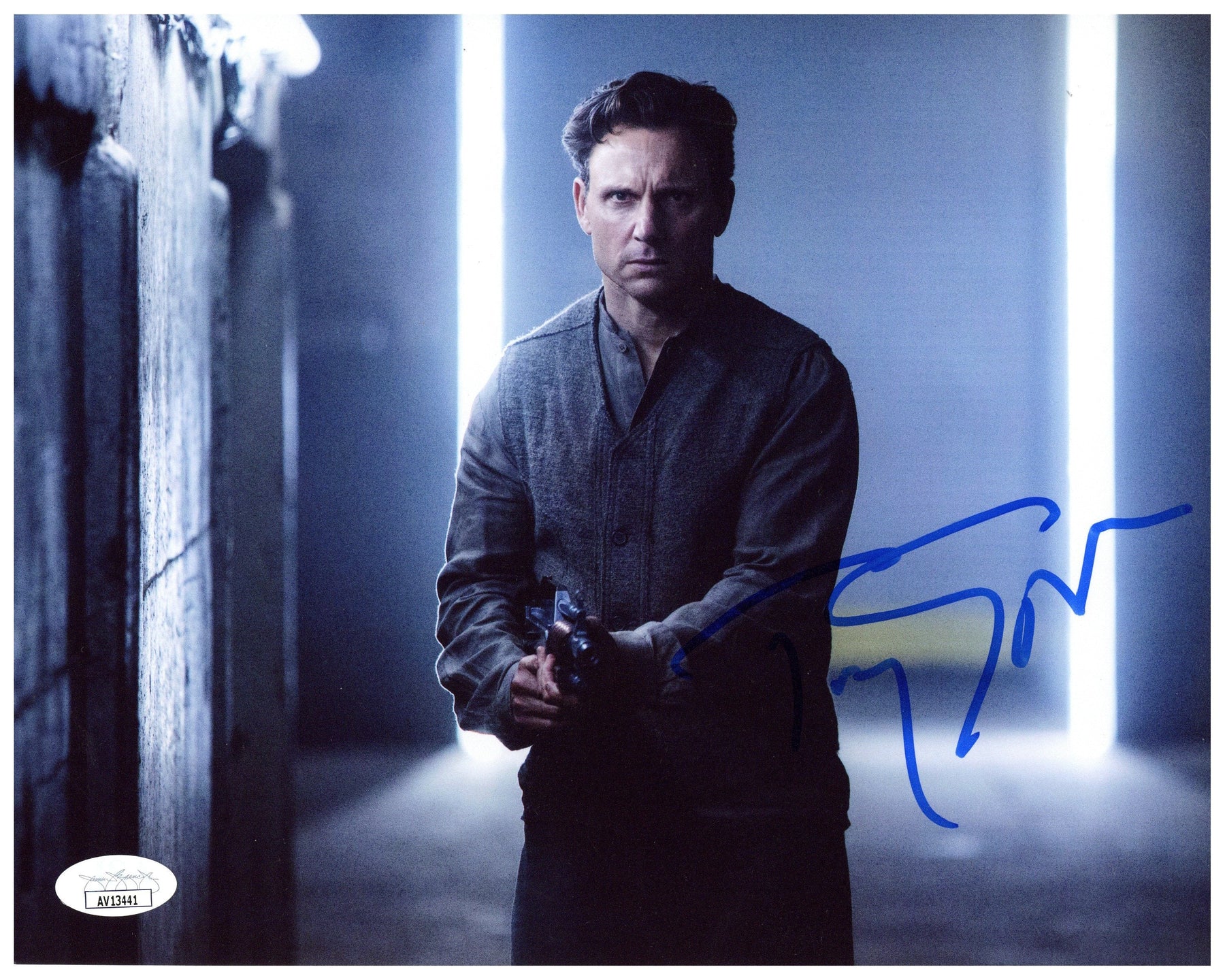 Tony Goldwyn Signed 8x10 Photo Divergent Authentic Autographed JSA COA ...